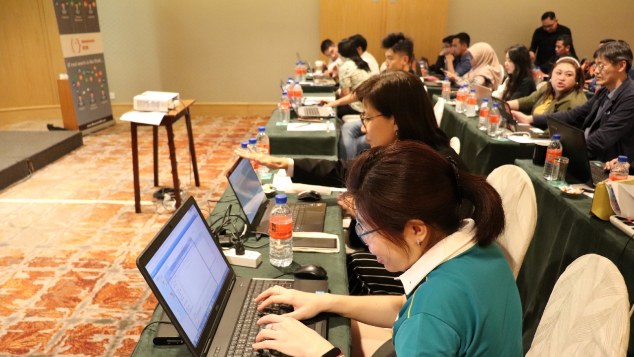 MonsoonSIM Business Simulation Workshop (Palembang)